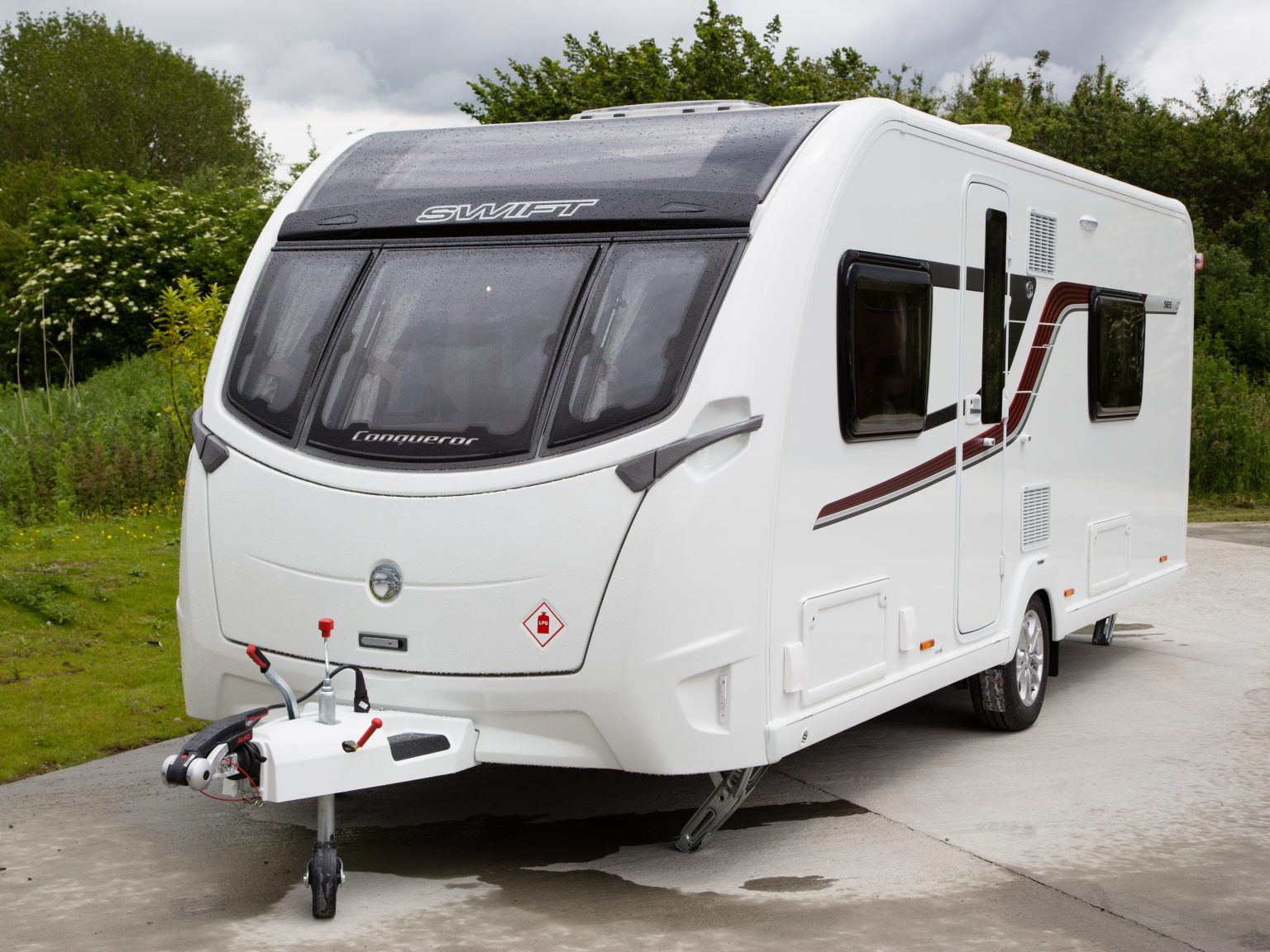Swift Conqueror 565 - Practical Caravan