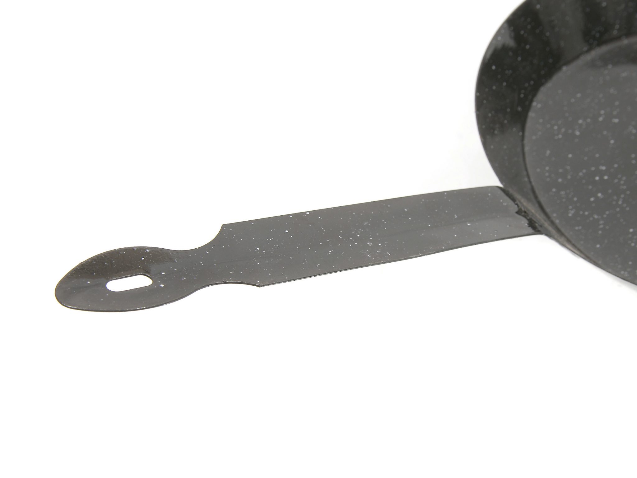 Coleman eight-piece enamelled cook set - Practical Caravan