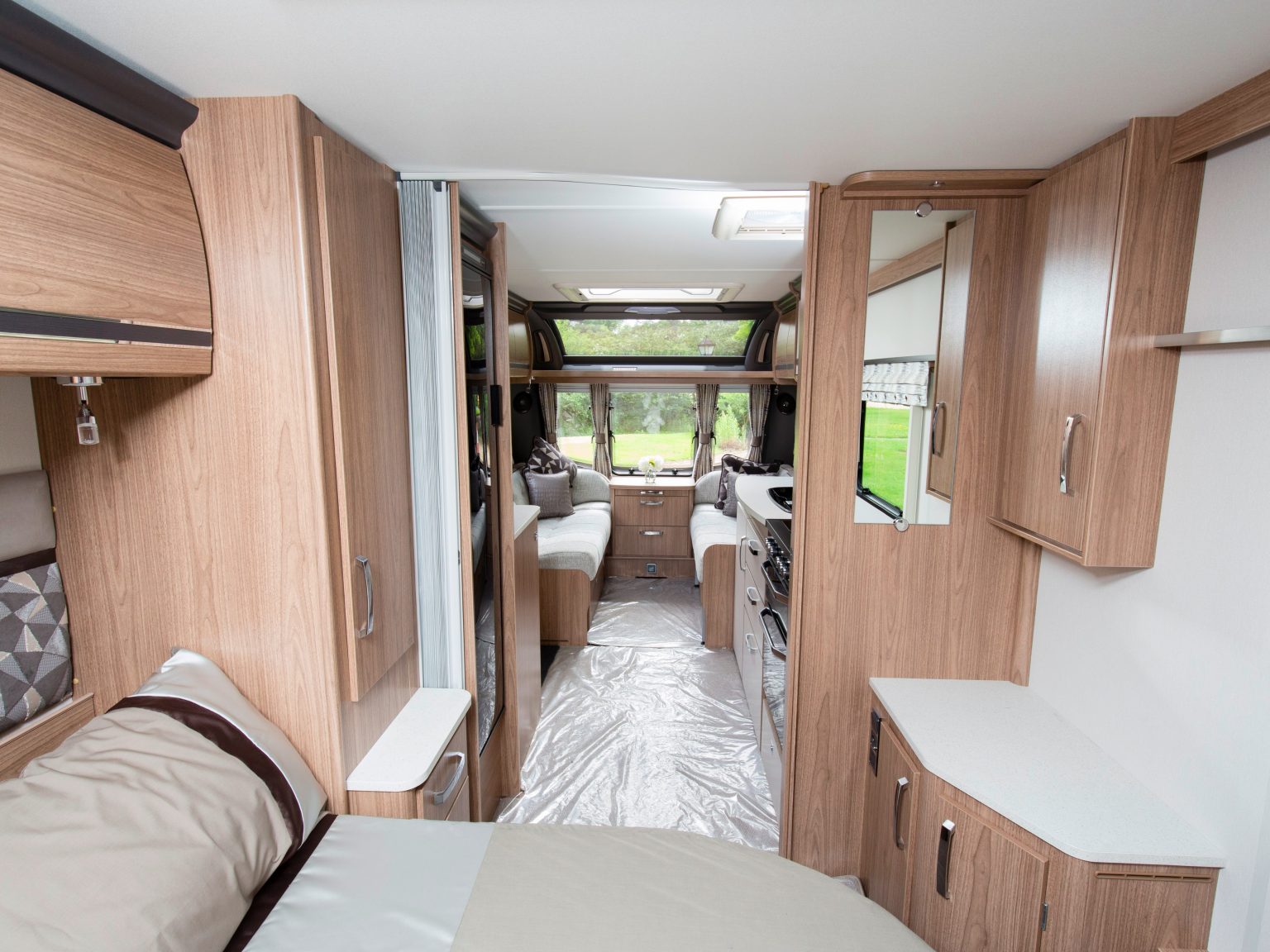 Coachman Laser 675 - Practical Caravan