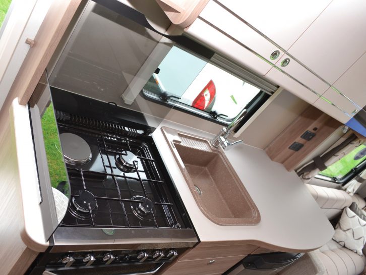 Compass Capiro 530 - Practical Caravan