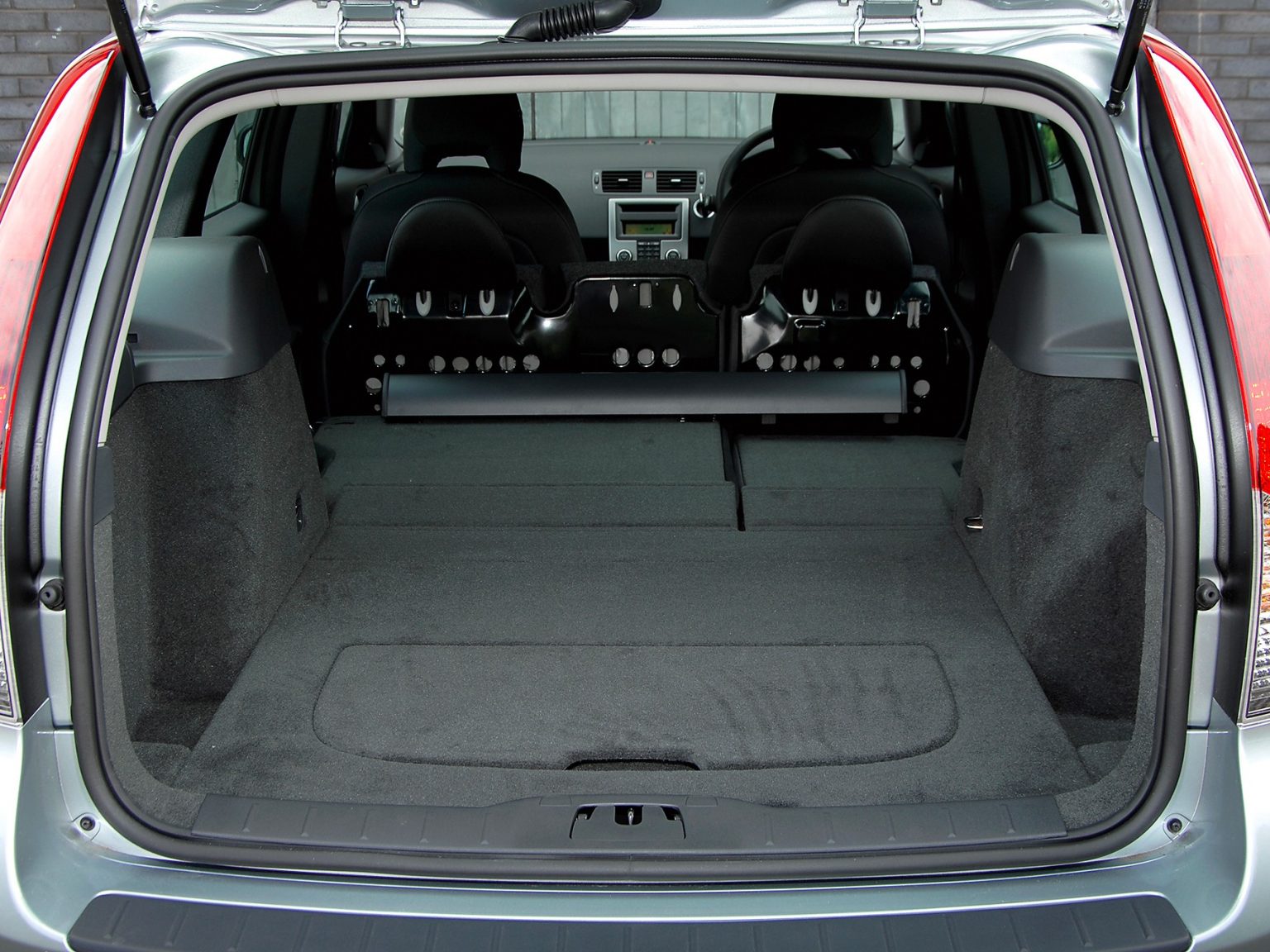 Used Volvo V50 buyer's guide - Practical Caravan