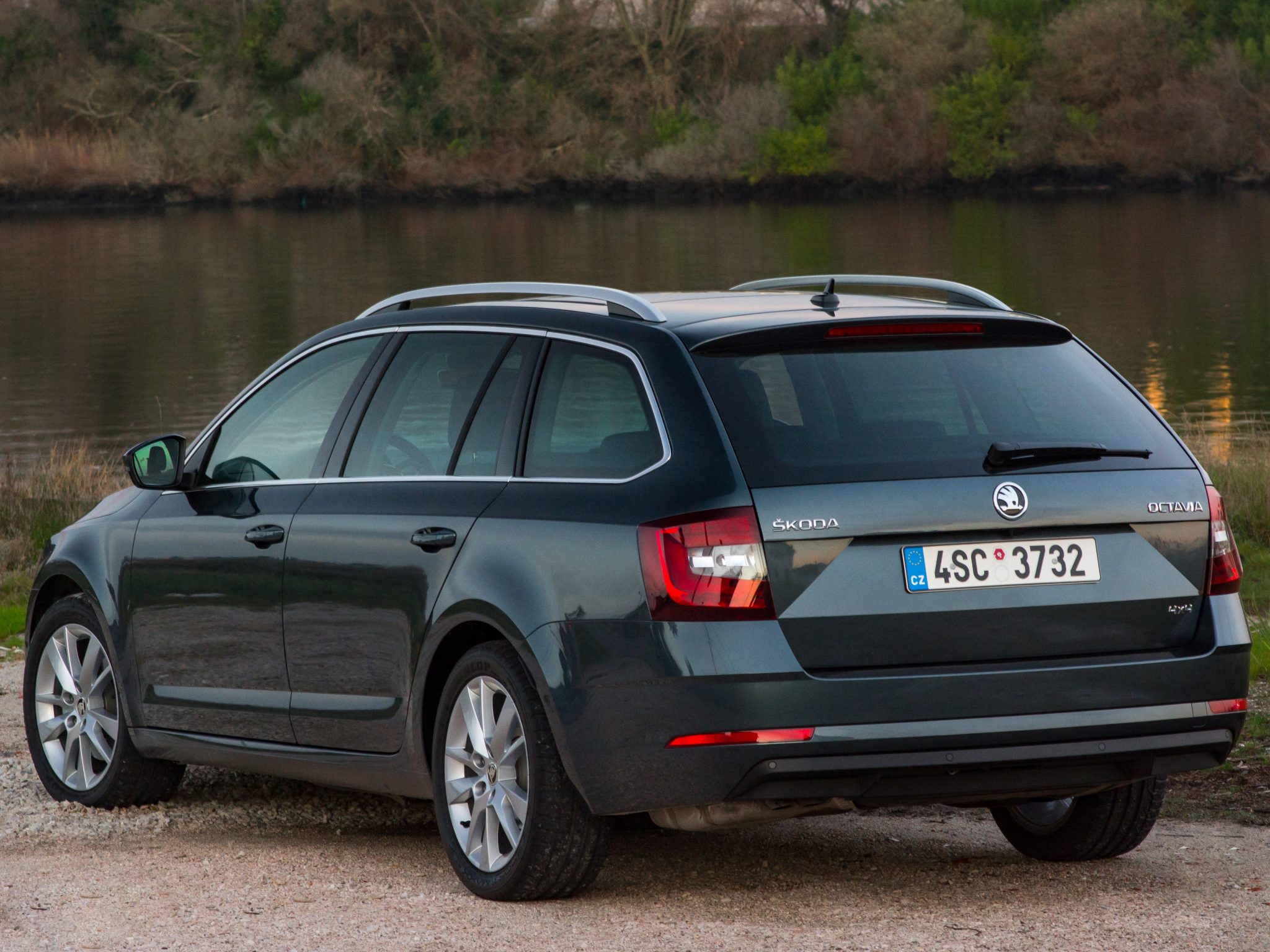 Škoda Octavia Estate first drive - Practical Caravan