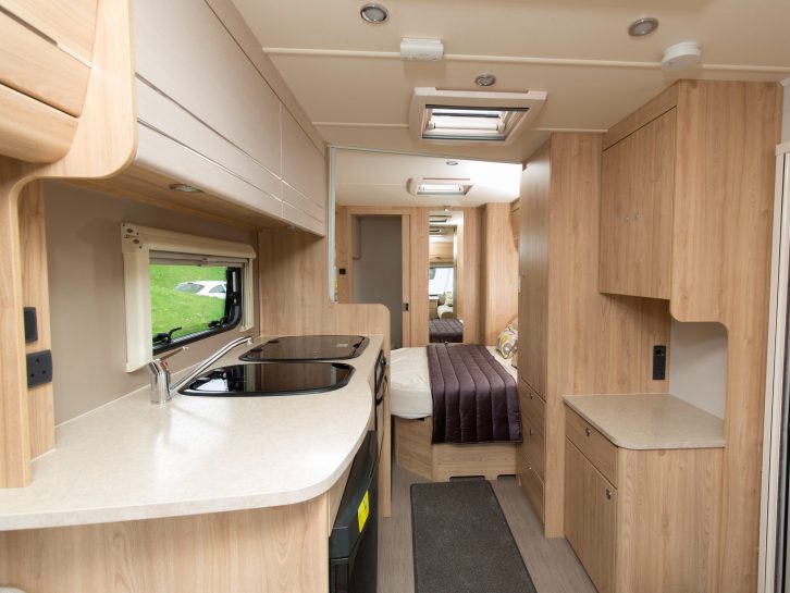 Xplore 554 - Practical Caravan