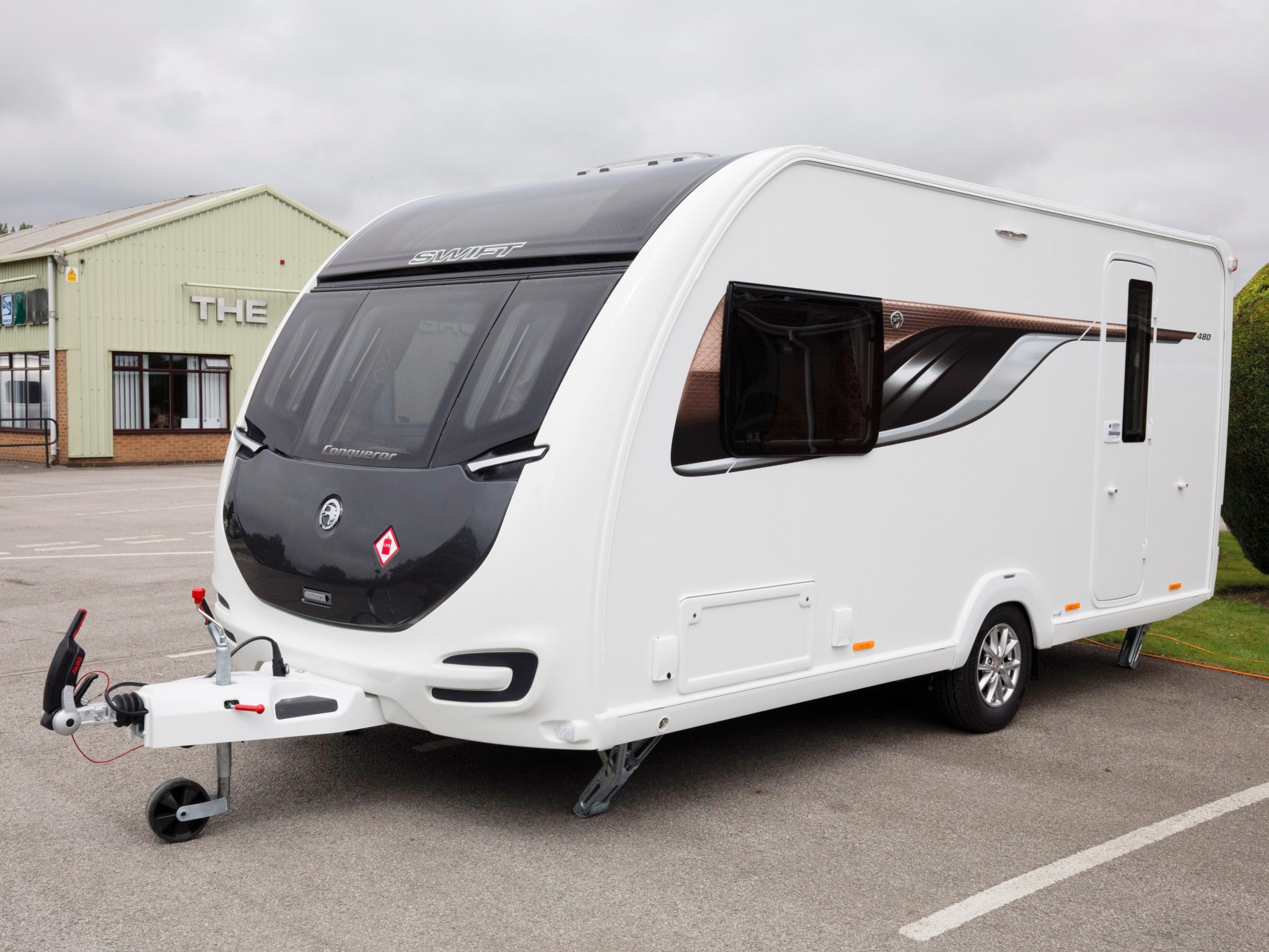 Swift Conqueror 480 - Practical Caravan