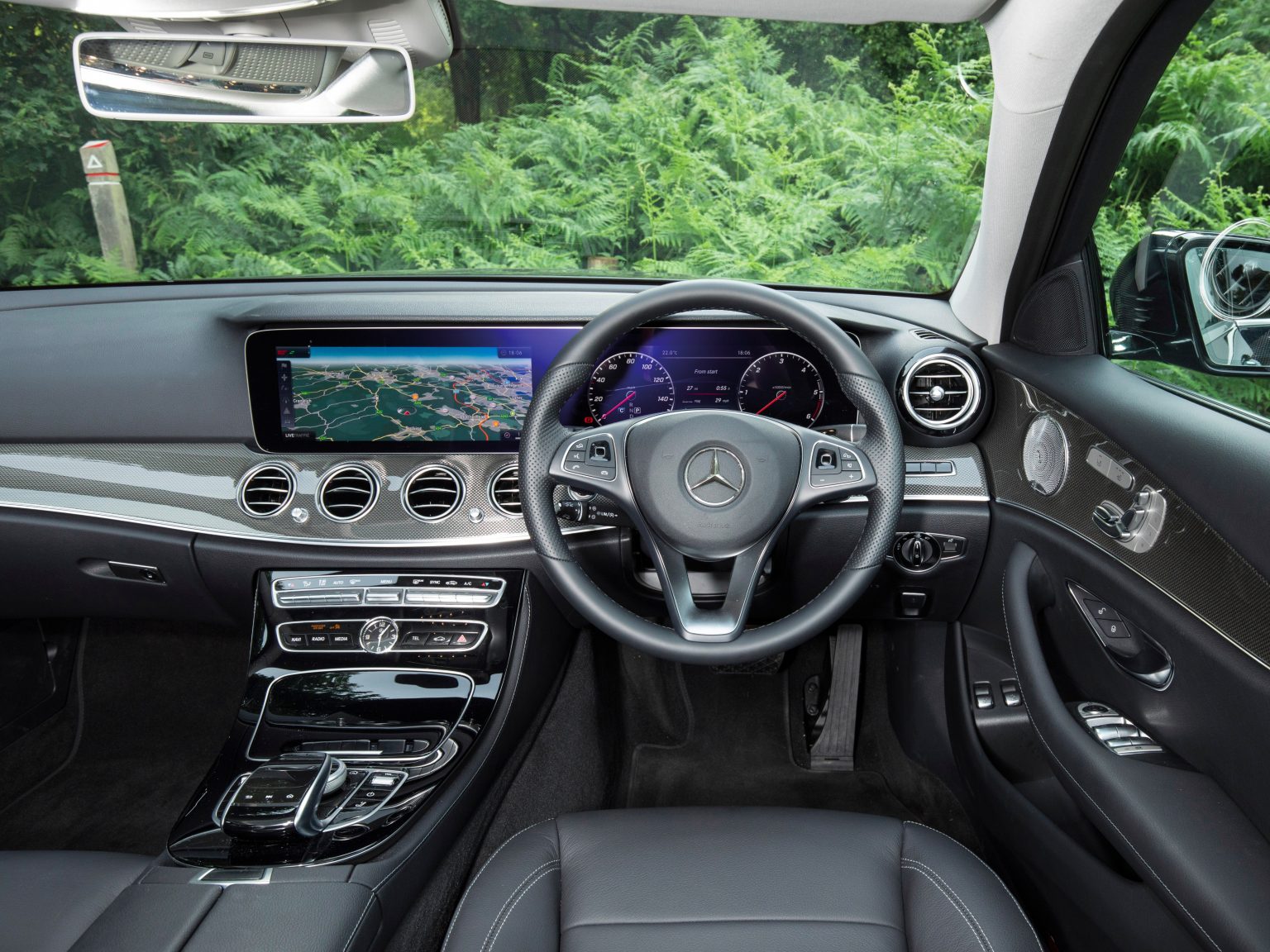 Mercedes-Benz E-Class Estate - Practical Caravan