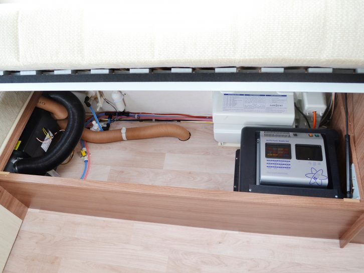 Venus 620/6 - Practical Caravan