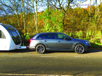 Audi Q7 - Practical Caravan