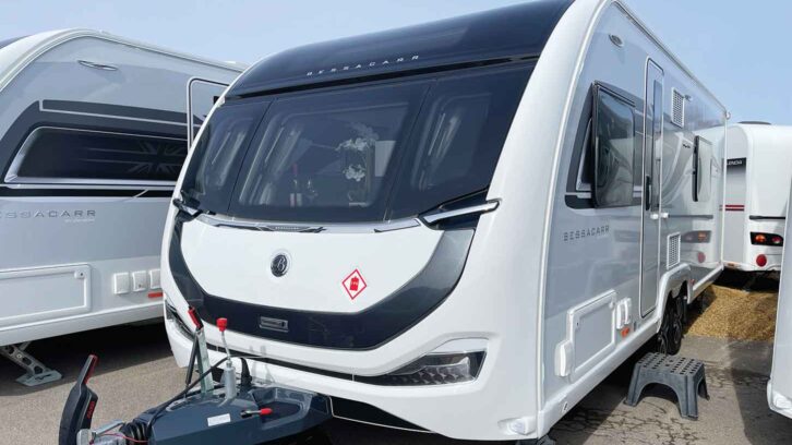 Compass Rallye 636 - Practical Caravan