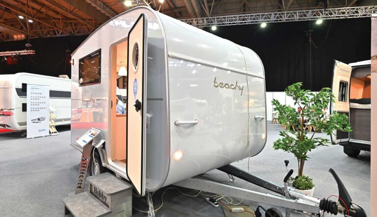 Hobby Beachy 360 - Practical Caravan
