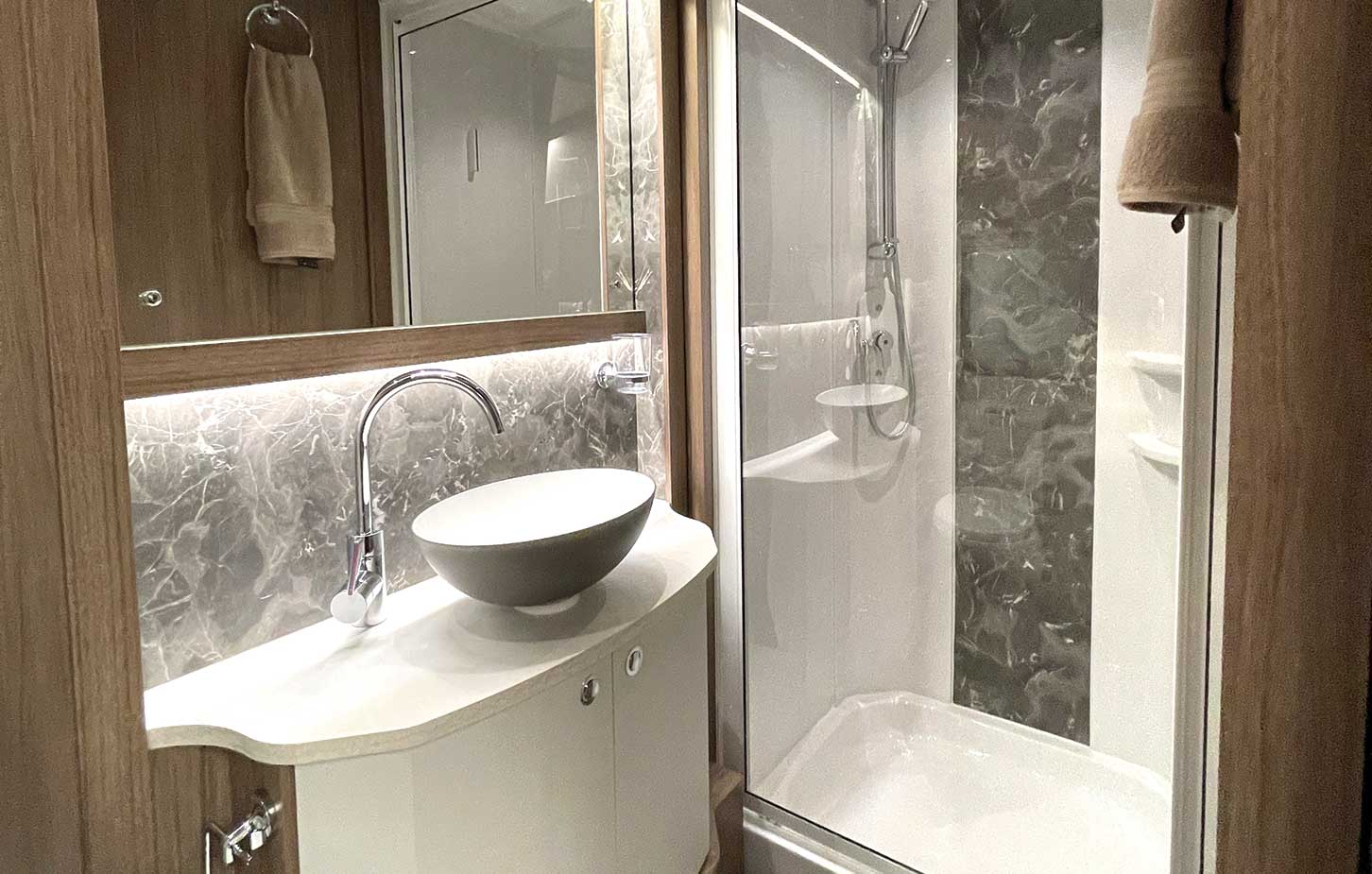 Coachman VIP 575 - Practical Caravan