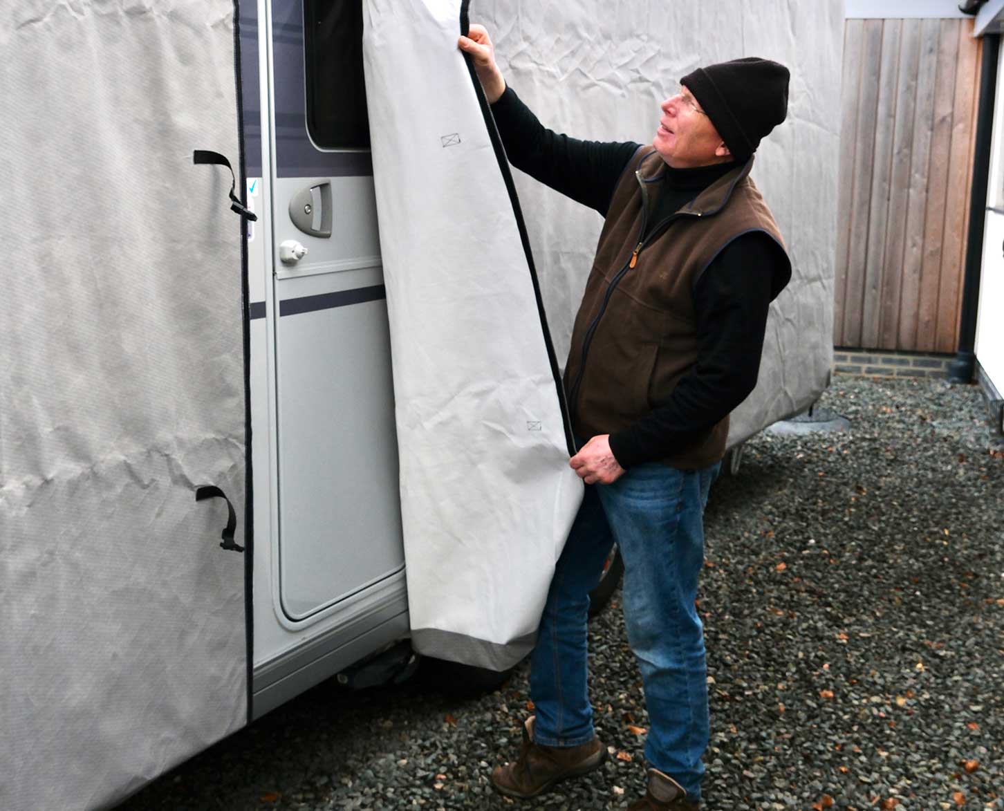 Ordering bespoke caravan covers: everything you need to know ...
