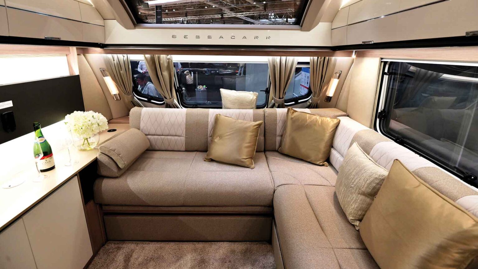 Swift Command explained - Practical Caravan