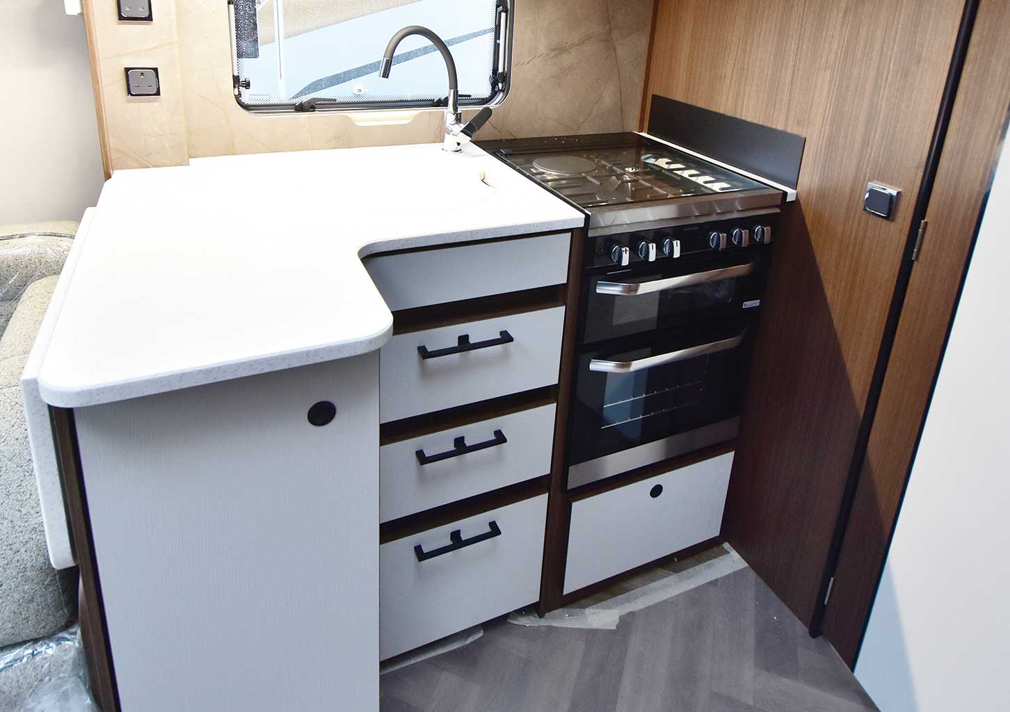 Coachman Laser 845 Xtra - Practical Caravan